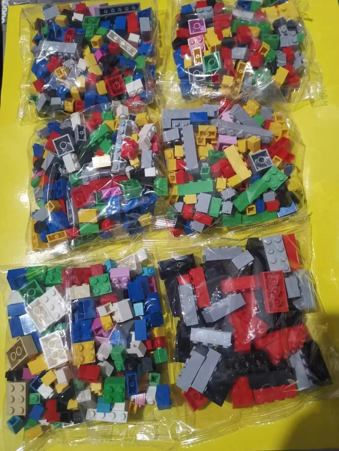 1000 Pieces DIY Creative Building Blocks Bulk Sets | Trendsvana